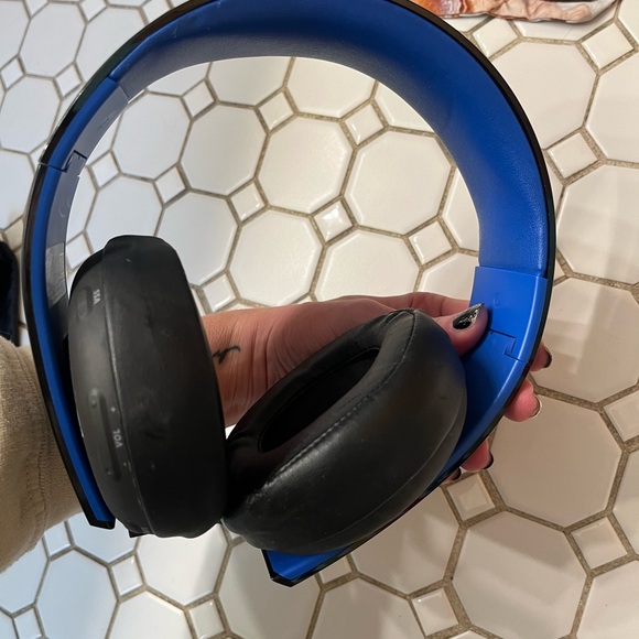 Sony | Headphones | Sony Playstation Blue Wireless Headphones | Poshmark